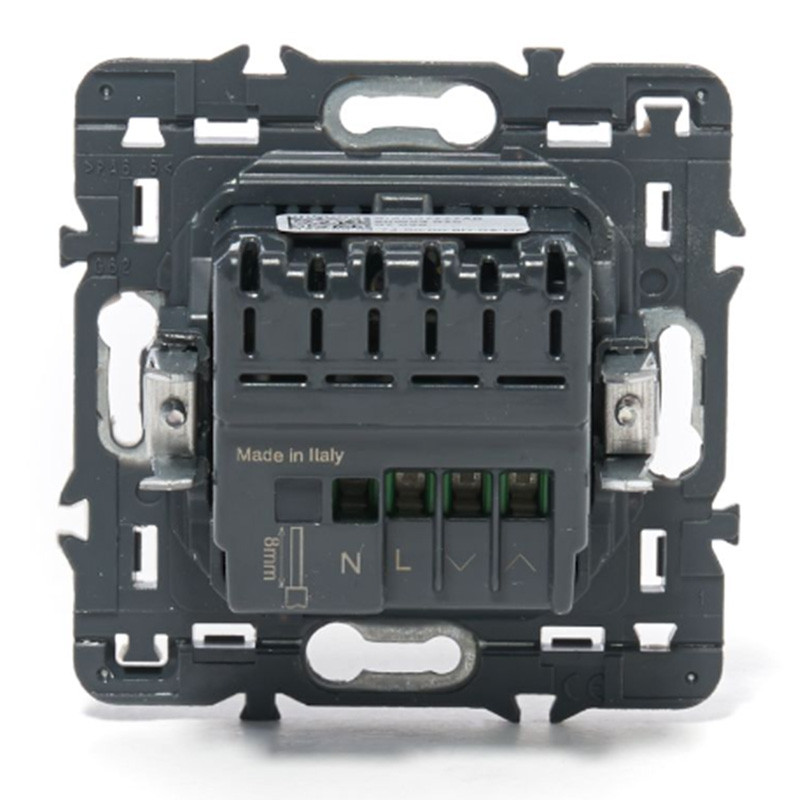 067726A - Interrupteur filaire connecté pour volet roulant Céliane with ...