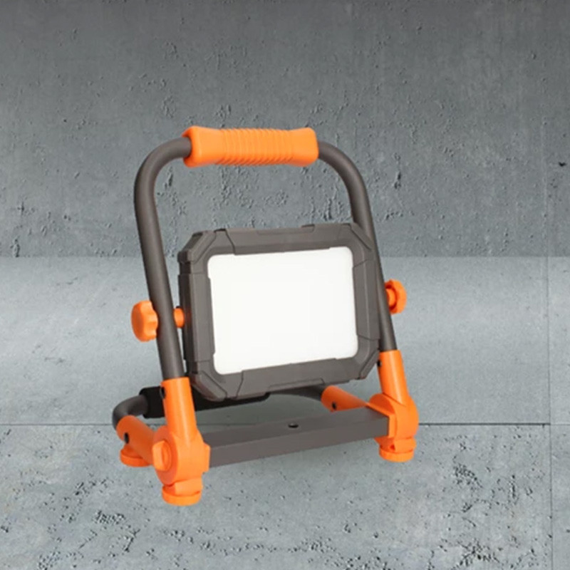 Projecteur LED de chantier sur batterie série XR Arlux - 10W - A poser ...