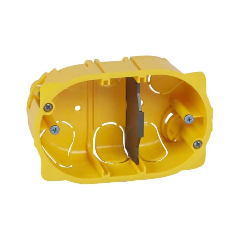 080049 - Boite d'encastrement Batibox Legrand - Cloisons sèches 3 modules